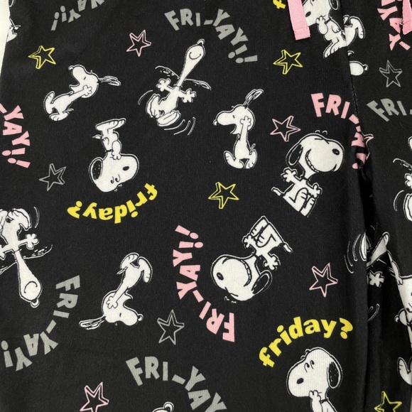 Peanuts | Intimates & Sleepwear | Peanuts Snoopy Friday Friyay Pajama ...